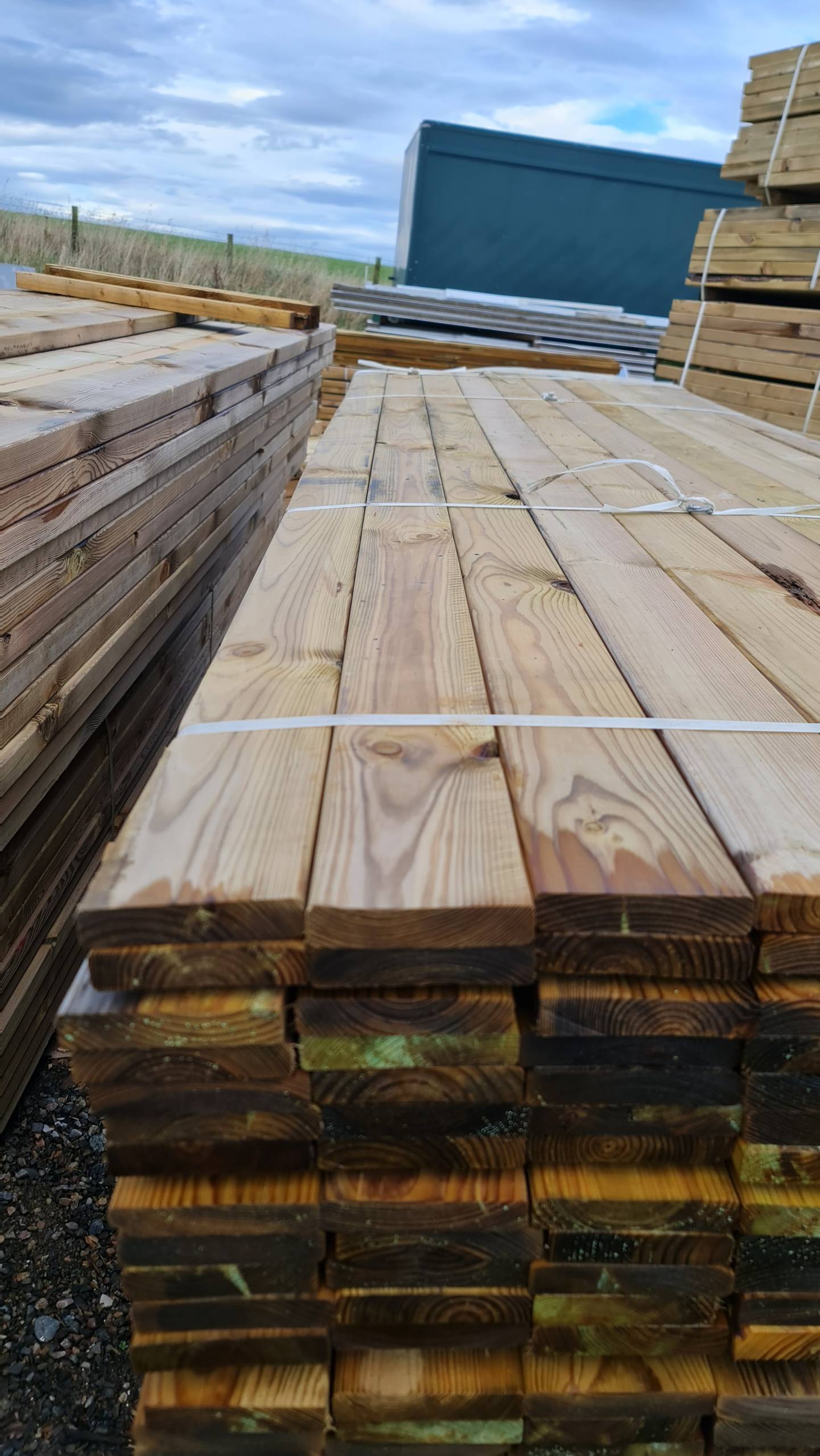 Treated 2nd class smooth timber 19 x 95 mm - G&A Timber