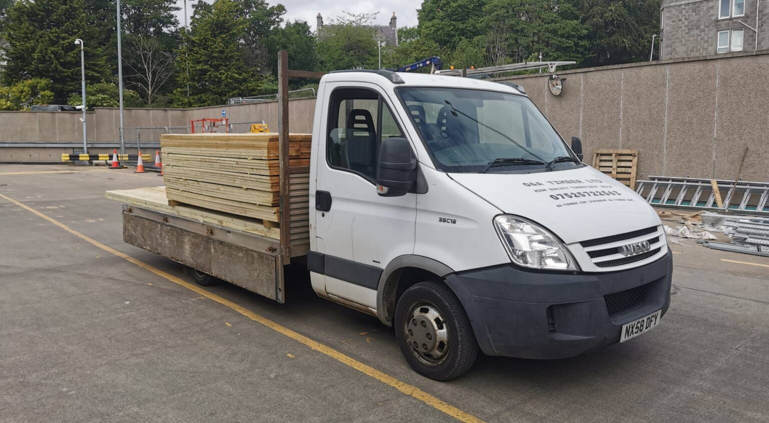 Timber Merchants & Supplier in Aberdeen | G&A Timber Near me